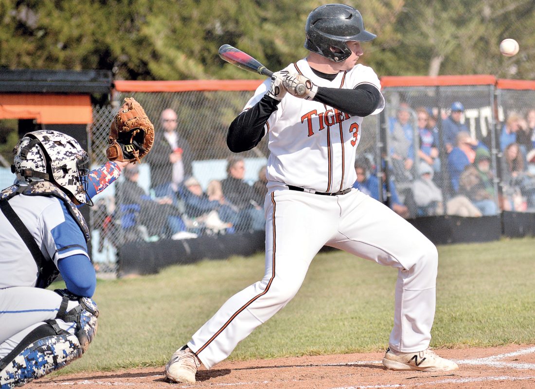 Elkins Tigers down Bucs, 3-2 | News, Sports, Jobs - The Intermountain